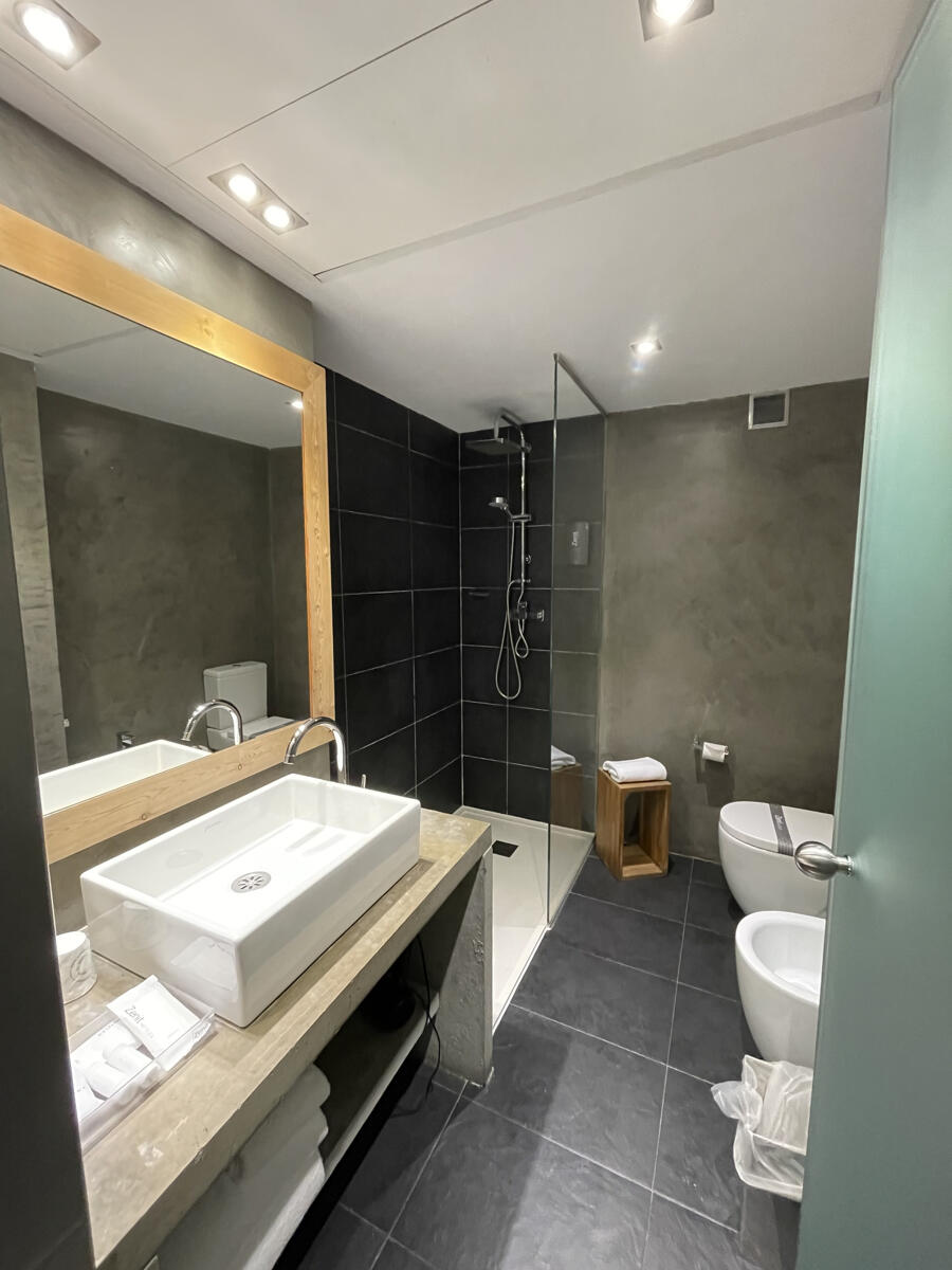 Hotel Zenit Abeba, Madrid. Desde 61.26€ - Central de Reservas