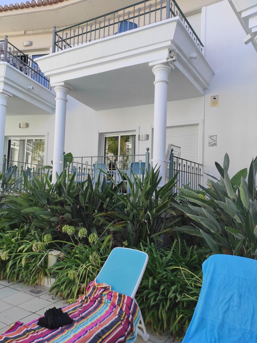 Apartamentos Marina Turquesa, Nerja. Desde 99.05€ - Central de Reservas