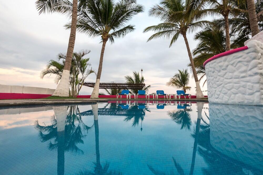 Casa María Resort, Bucerias. Desde 117.4€ - Central de Reservas