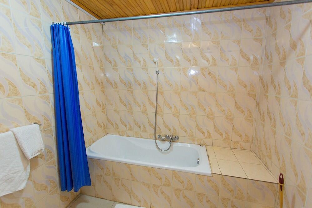 Civitas Hotel, Kigali - Reserving