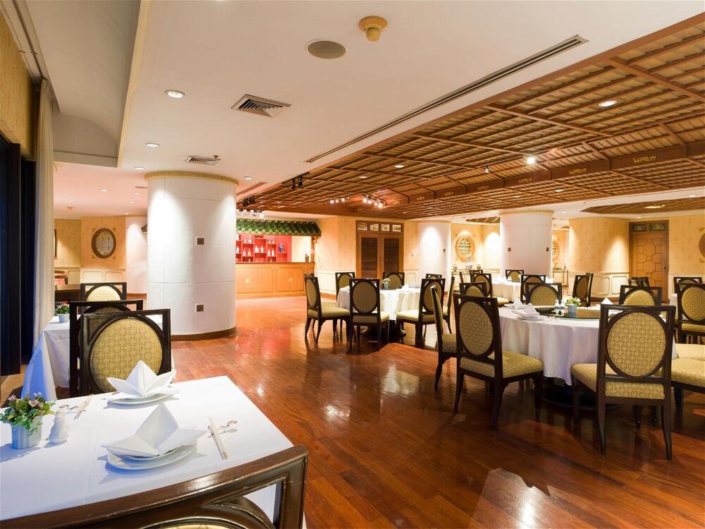 Montien Riverside Hotel Bangkok, Bangkok - Reserving