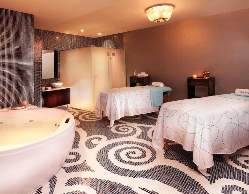 Megapolis Hotel Panamá, Panama City - Reserving