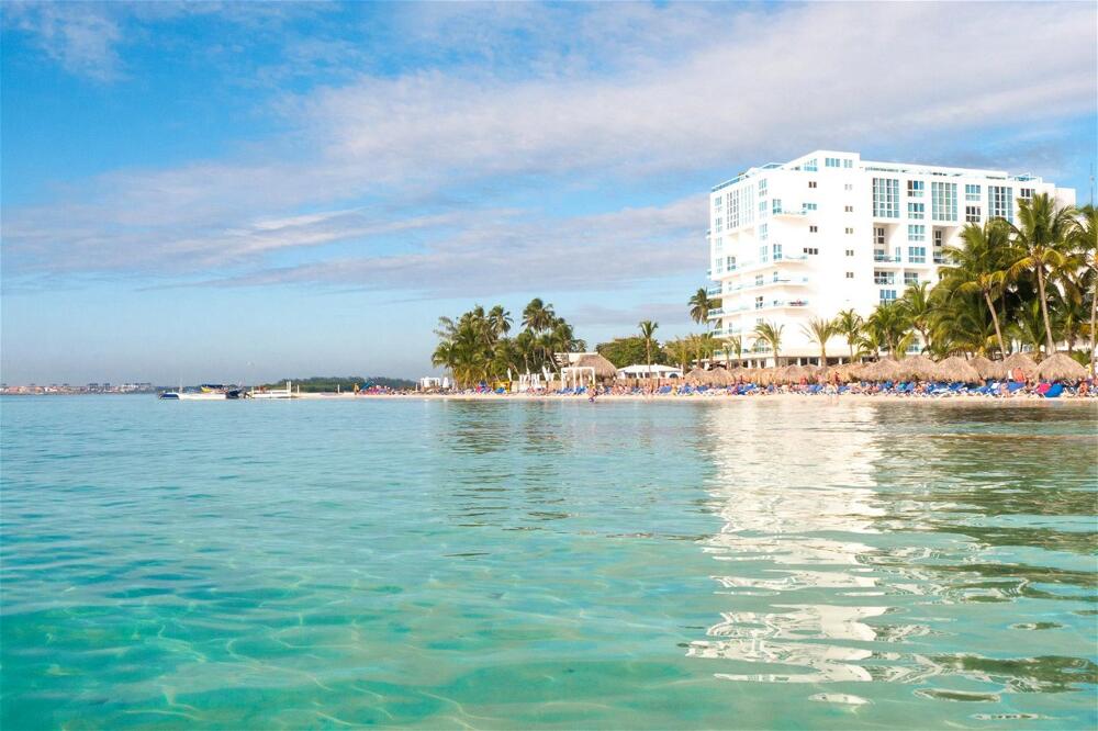 Hotel Be Live Experience Hamaca Suites, Boca Chica - Central de Reservas