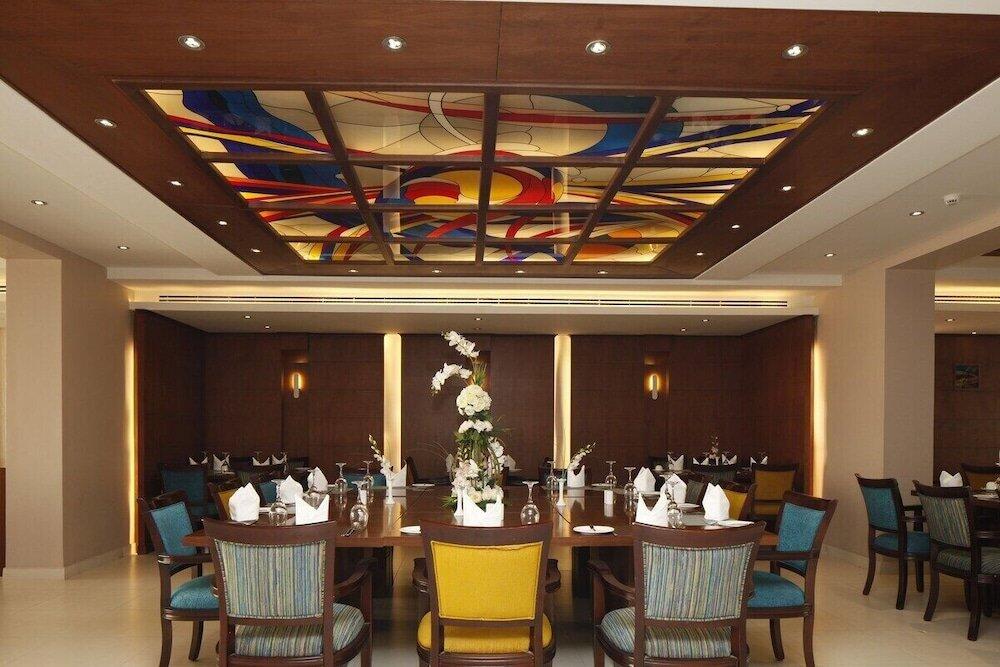 Sumou Al Khobar Hotel, Al-Khobar - Central de Reservas