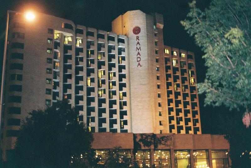 Ramada Jerusalem Hotel, Jerusalén. Desde 167.16€ - Central de Reservas