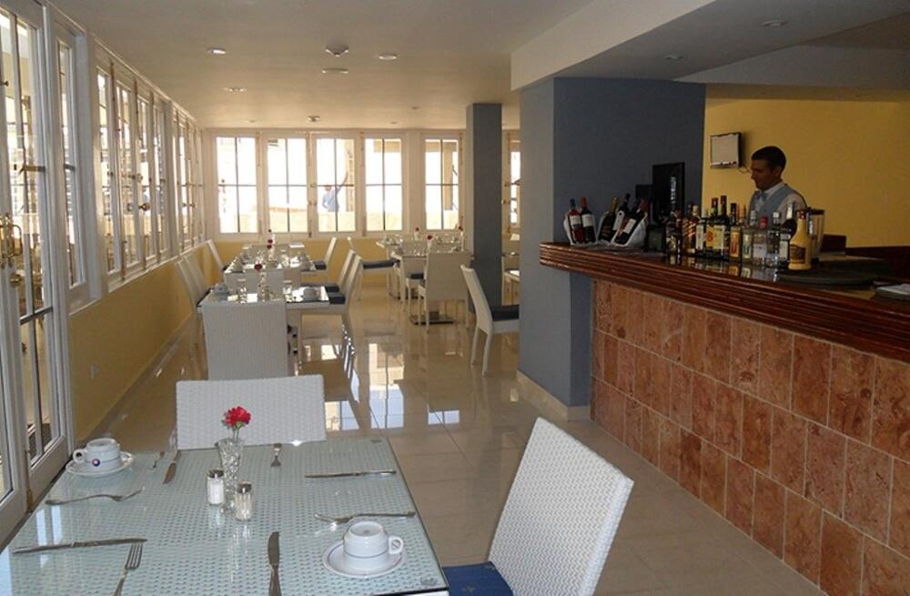 Cubanacan America Hotel, Santa Clara. Desde 75.6€ - Central de Reservas