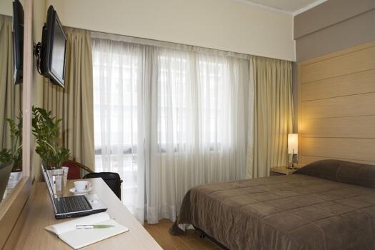 Parnon Hotel, Atenas. Desde 73.43€ - Central de Reservas