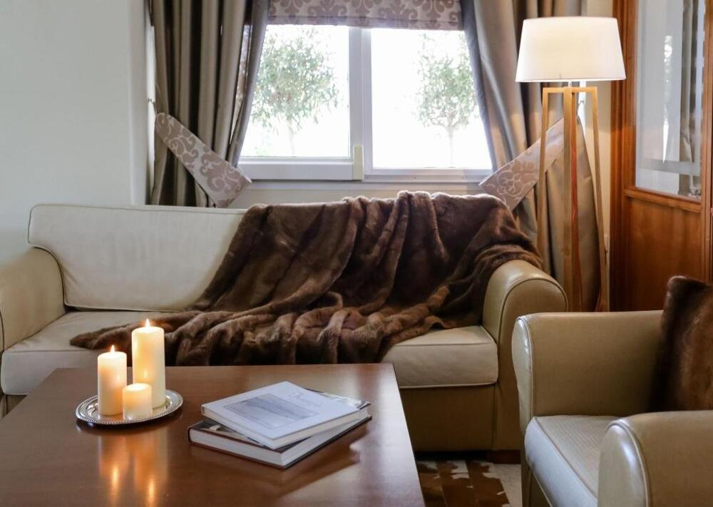 Chloe Luxury Hotel, Kastoria - Central de Reservas