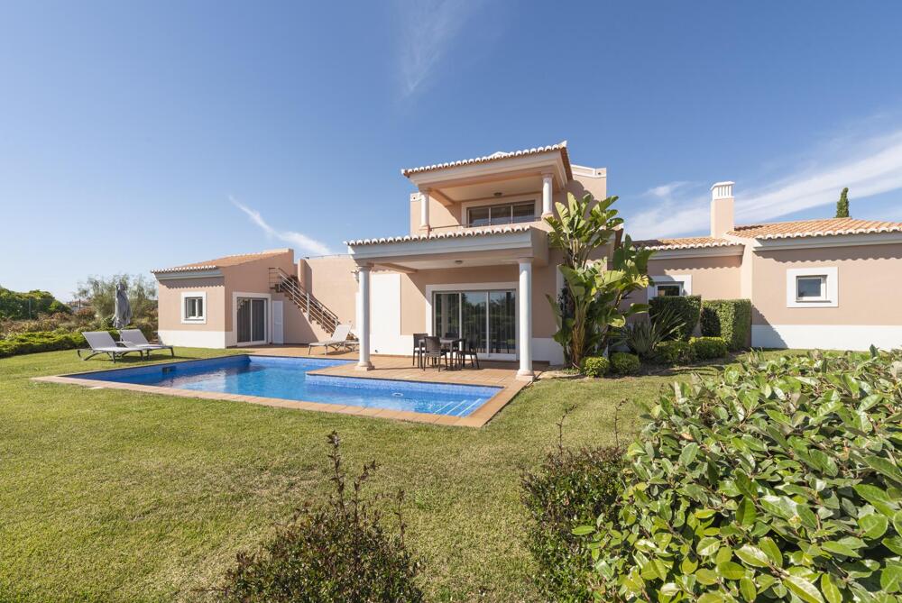 Vale da Lapa Village Resort, Praia do Carvoeiro. Desde 112.37 ...