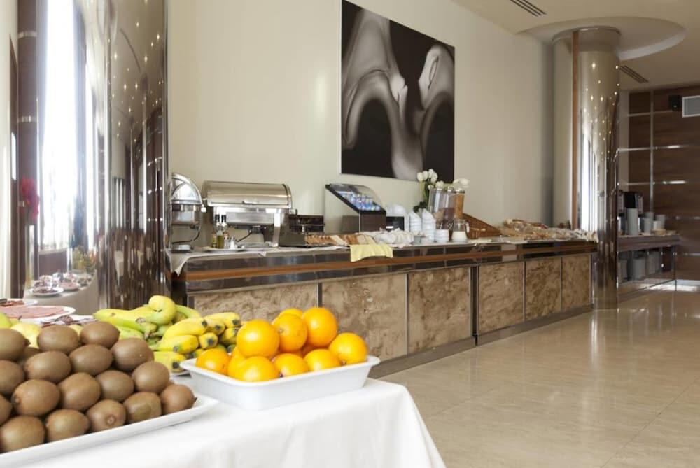 Gran Hotel Corona Sol, Salamanca. Desde 50€ - Central de Reservas