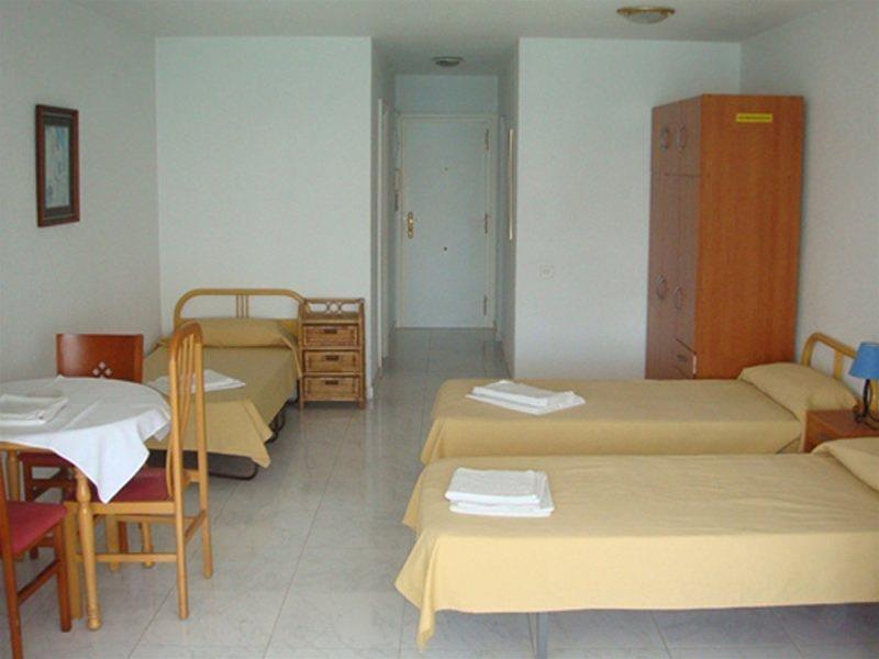 Moby Dick Apartments, Benidorm - Reserving.com