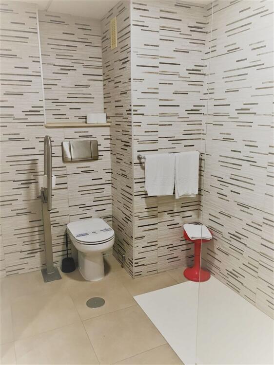 Hotel Joya, Benidorm. Desde 54.47€ - Centraldereservas.com