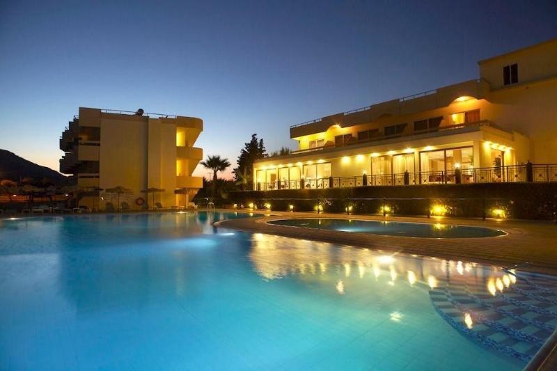 Hotel Delfinia Resort - All Inclusive, Kolymbia - Central de Reservas
