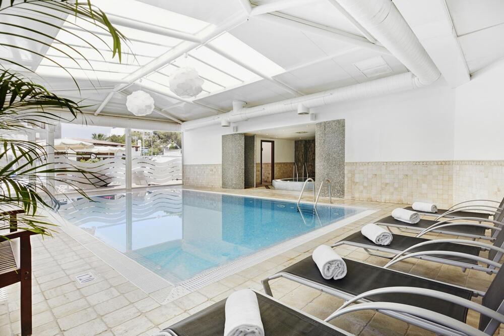 Hotel Grupotel Acapulco Playa - Adults Only, Playa de Palma. Desde 152 ...