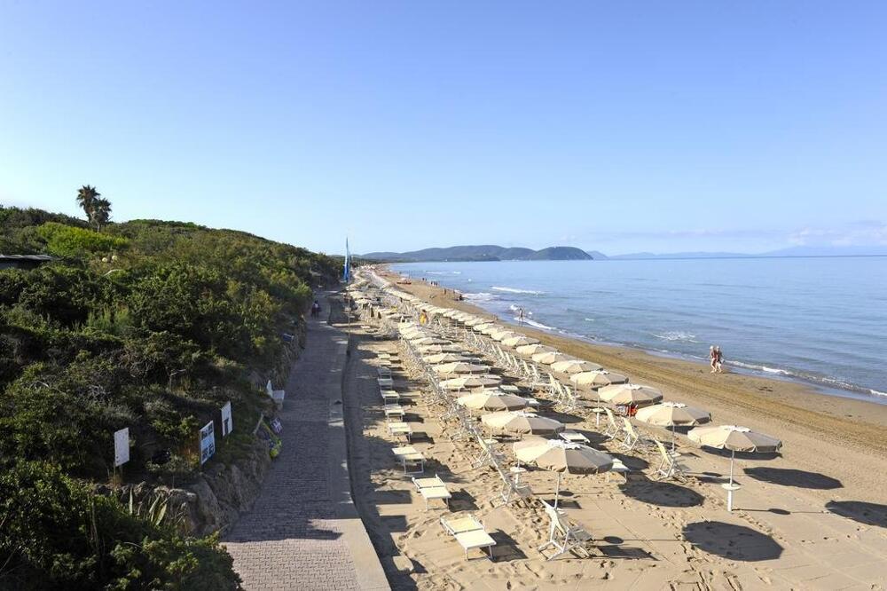 Aparthotel Resort Riva Degli Etruschi, San Vincenzo - Central de Reservas
