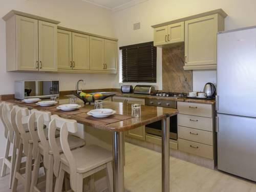 Apartments Sea n Sky, Uvongo Beach - Reserving