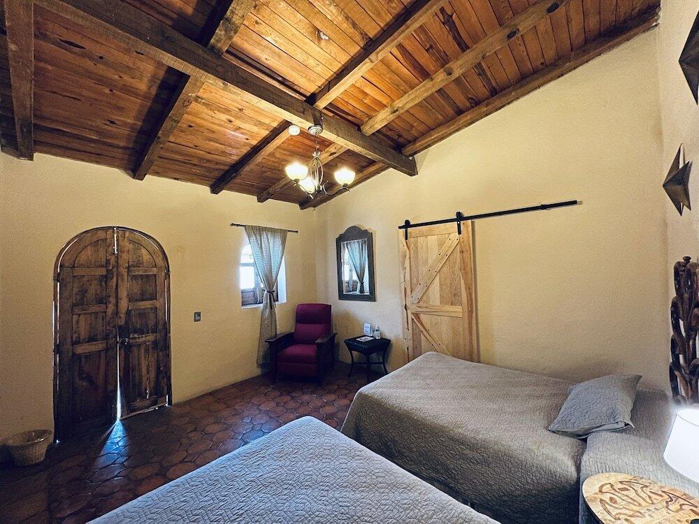 Hotel Parador Vernal, Bernal - Central de Reservas