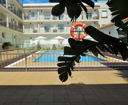 Apartamentos MAS Conil, Conil de la Frontera. Desde 79.65€ - Central de ...
