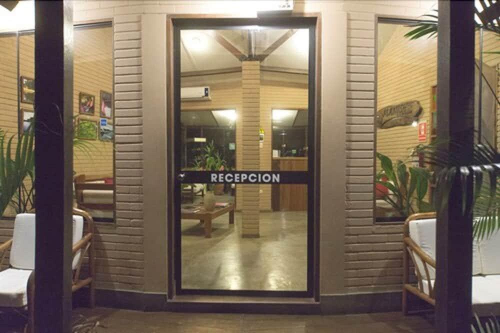 Manish Hotel Ecólogico, Pucallpa - Central de Reservas