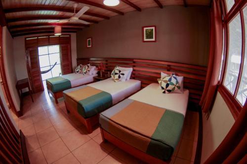 Lodges Heliconia Amazon River Lodge, Francisco de Orellana - Central de ...