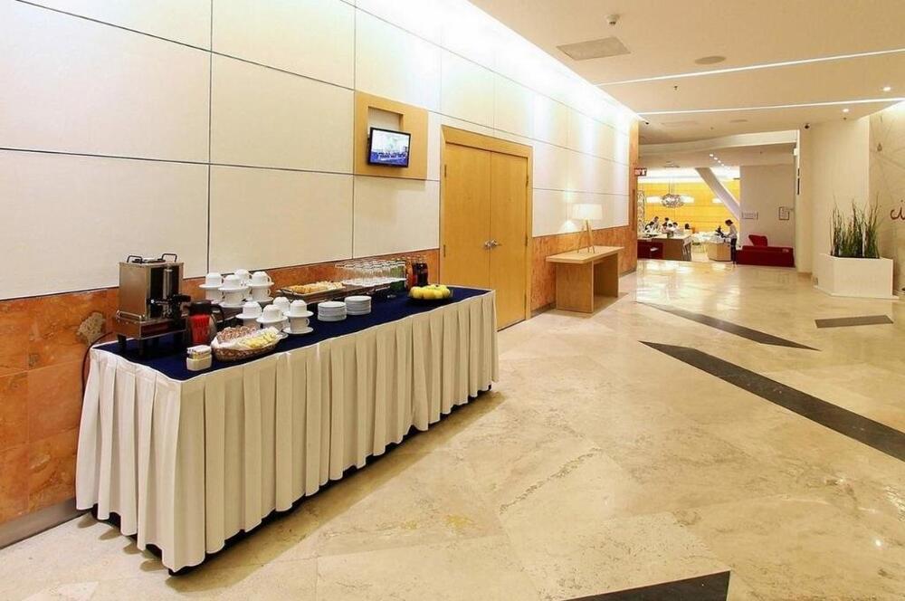 Hotel Fiesta Inn Insurgentes Viaducto, Ciudad de México ...