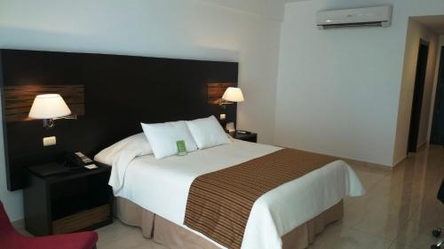 Hotel Balandra, Manta - Centraldereservas.com