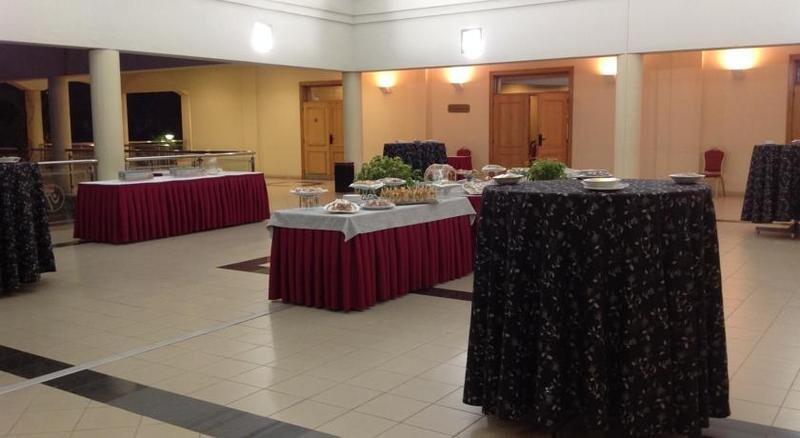 Hotel VIP Grand Maputo, Maputo - Centraldereservas.com