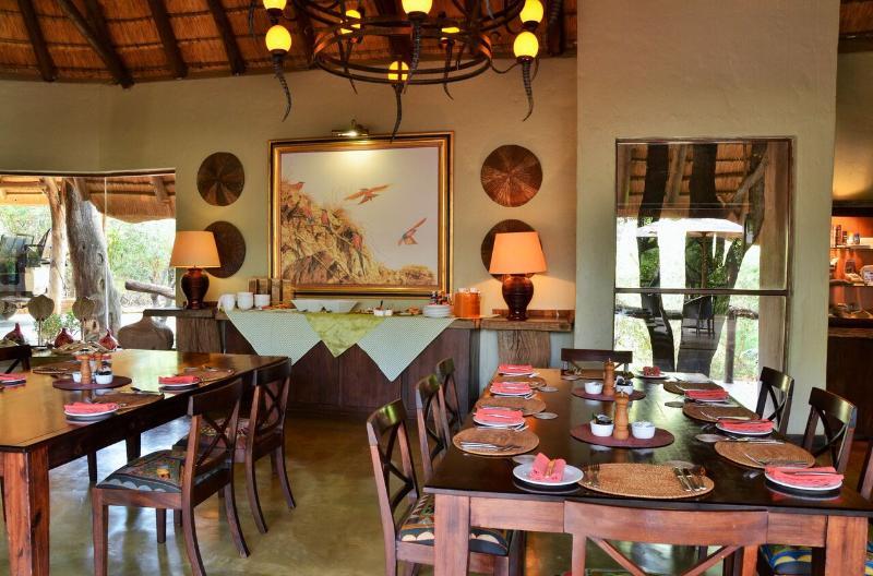 Lodges Motswiri Private Safari Lodge, Madikwe Game Reserve - Central de Reservas