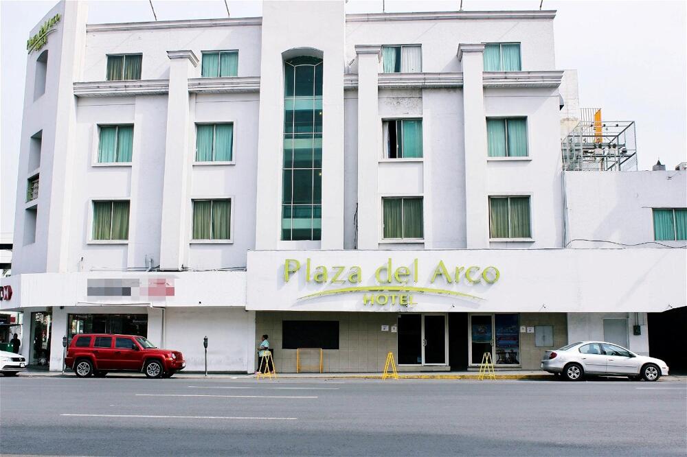 Hotel Plaza del Arco - Monterrey, Monterrey - Central de Reservas