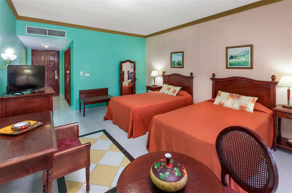 Hotel La Union, Cienfuegos. Desde 122.56€ - Centraldereservas.com