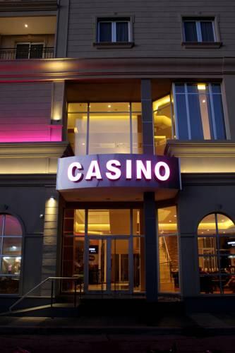 Manantiales Hotel Casino Mercedes, Mercedes - Central de Reservas