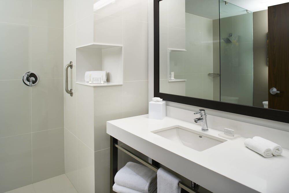 Hotel Courtyard by Marriott Hermosillo, Hermosillo - Central de Reservas