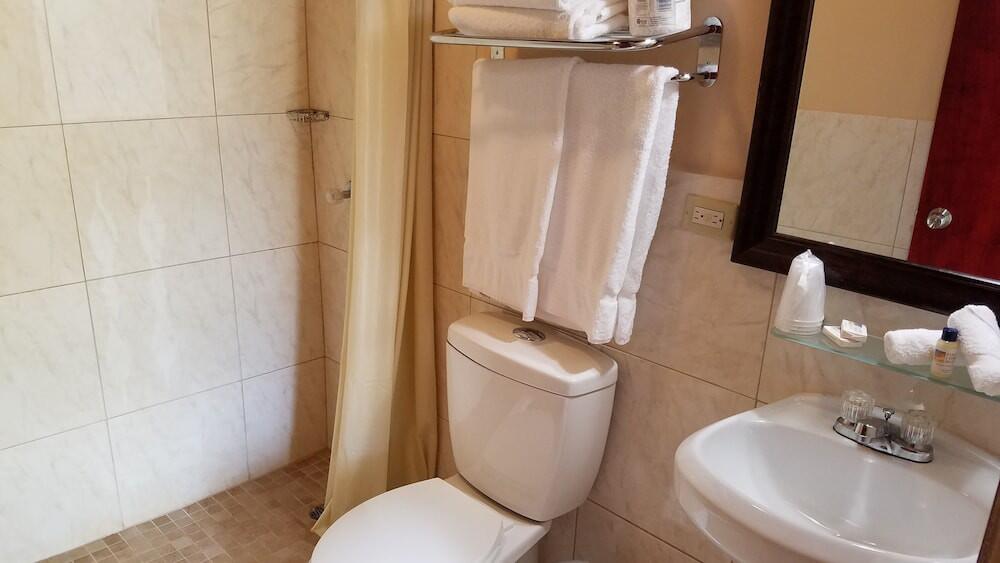 Hotel Combate Beach Resort, Cabo Rojo - Central de Reservas