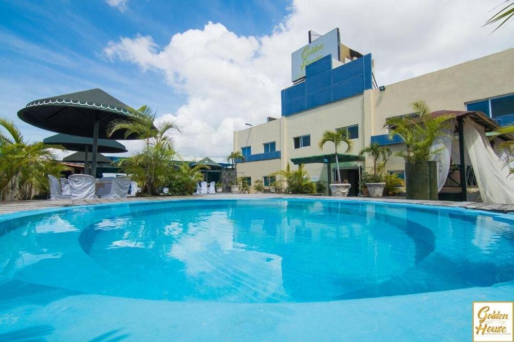 Golden House Hotel & Restaurant, Santo Domingo. Desde 55.65 ...