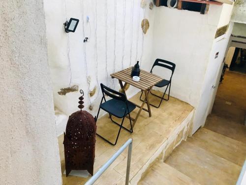 Bed-and-Breakfast Fortress Jacuzzi Suites, Játiva. Desde 74.84 ...