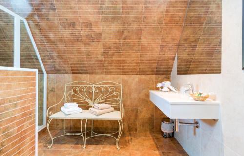 Hotel Restaurant Cal Petit, Oliana - Centraldereservas.com