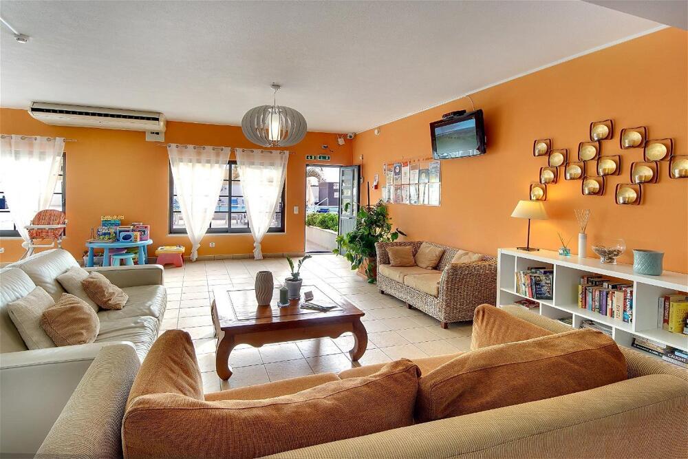 Novochoro Apartments, Montechoro. Desde 72.8€ - Centraldereservas.com