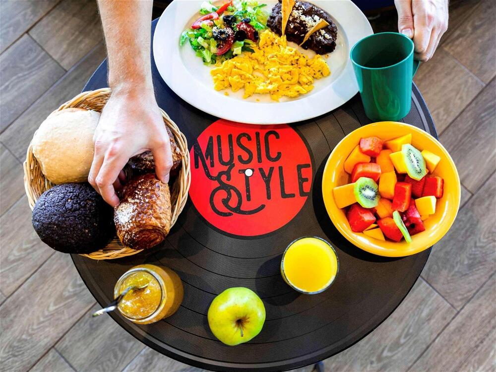 Hotel ibis Styles Merida Galerias, Mérida. Desde 54.37€ - Central de ...