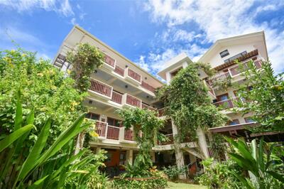 Hotel Agos Boracay Rooms + Beds, Boracay Island - Reserving