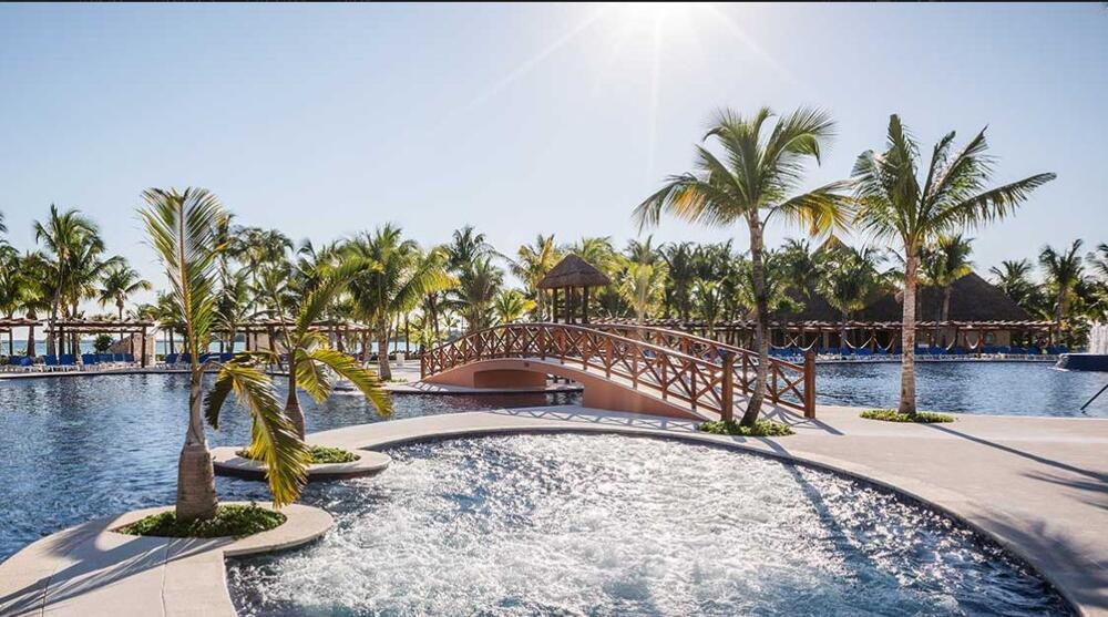 Hotel Barcelo Maya Grand Resort, Puerto Aventuras - Centraldereservas.com