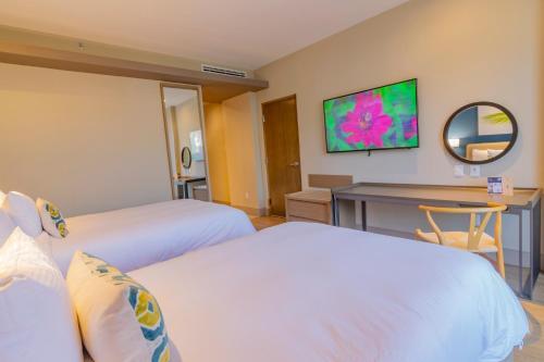 Torre Lucerna Hotel Ensenada, Ensenada - Central de Reservas