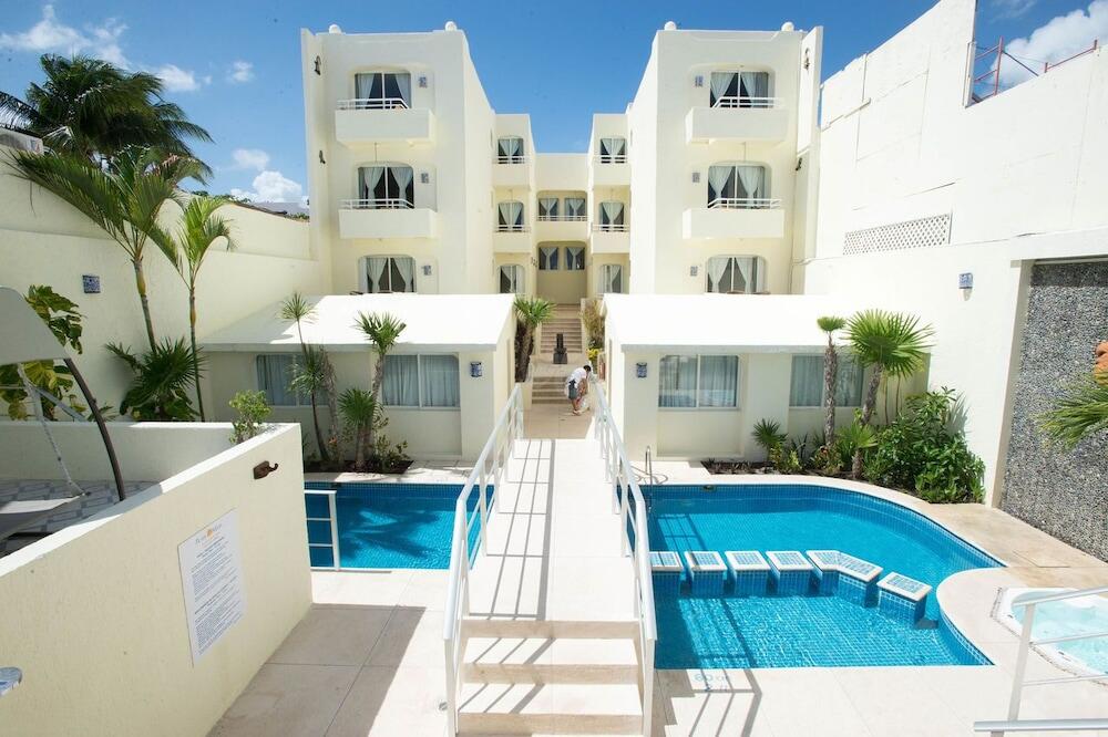 Playa Maya by MIJ - Beachfront Hotel, Playa del Carmen. Desde 74.18 ...
