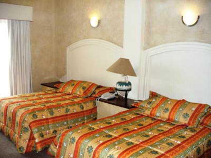 Hotel Hacienda Cola de Caballo , Monterrey - Central de Reservas