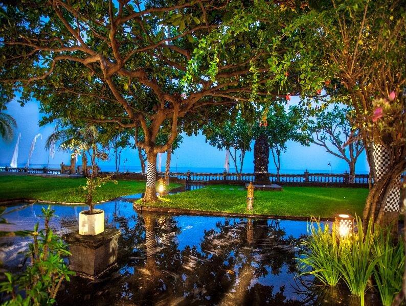 Hotel Aditya Beach Resort, Lovina - Centraldereservas.com
