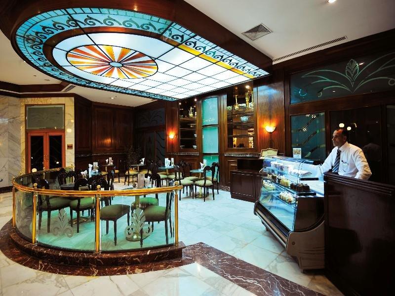 Hotel Cataract Pyramids Resort, El Cairo - Central de Reservas