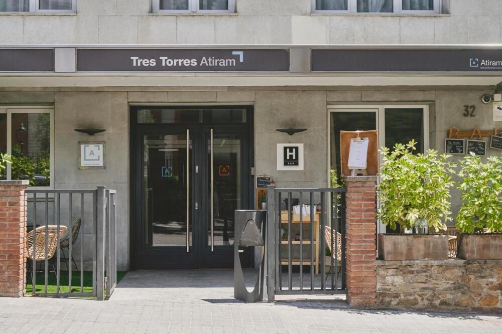 Tres Torres Atiram Hotel, Barcelona. Desde 118.01€ - Central de Reservas