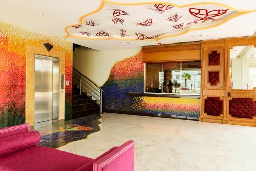 NP hotel y Suites, Guayaquil - Centraldereservas.com