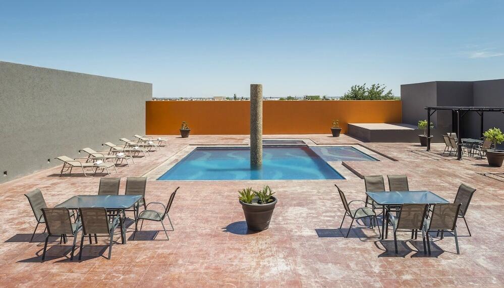 Hotel REAL INN CD JUAREZ, Juárez - Centraldereservas.com