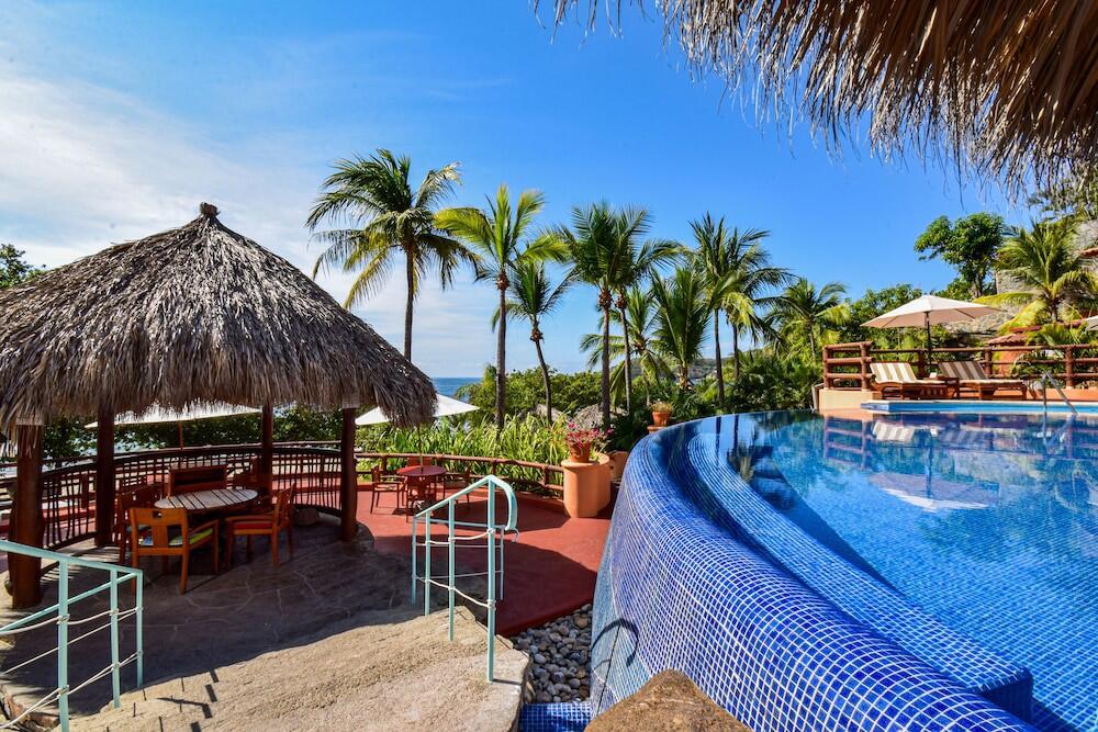 Complejo Embarc Zihuatanejo by Diamond Resorts, Zihuatanejo - Central ...