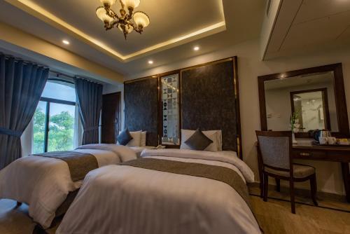 Envoy Continental Hotel, Islamabad - Central de Reservas